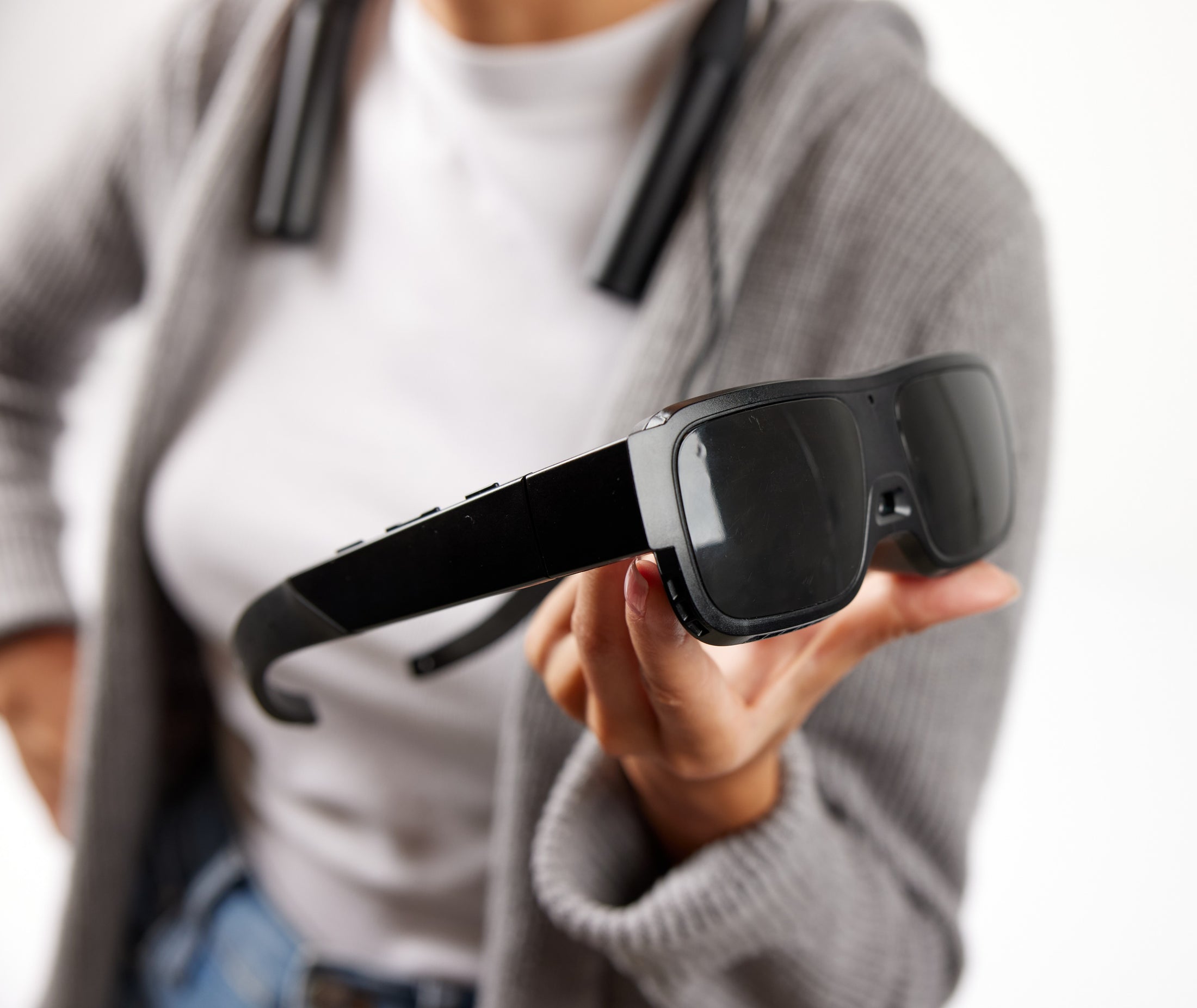 eSight Go Electronic Glasses - Wearable Vision Enhancement Device